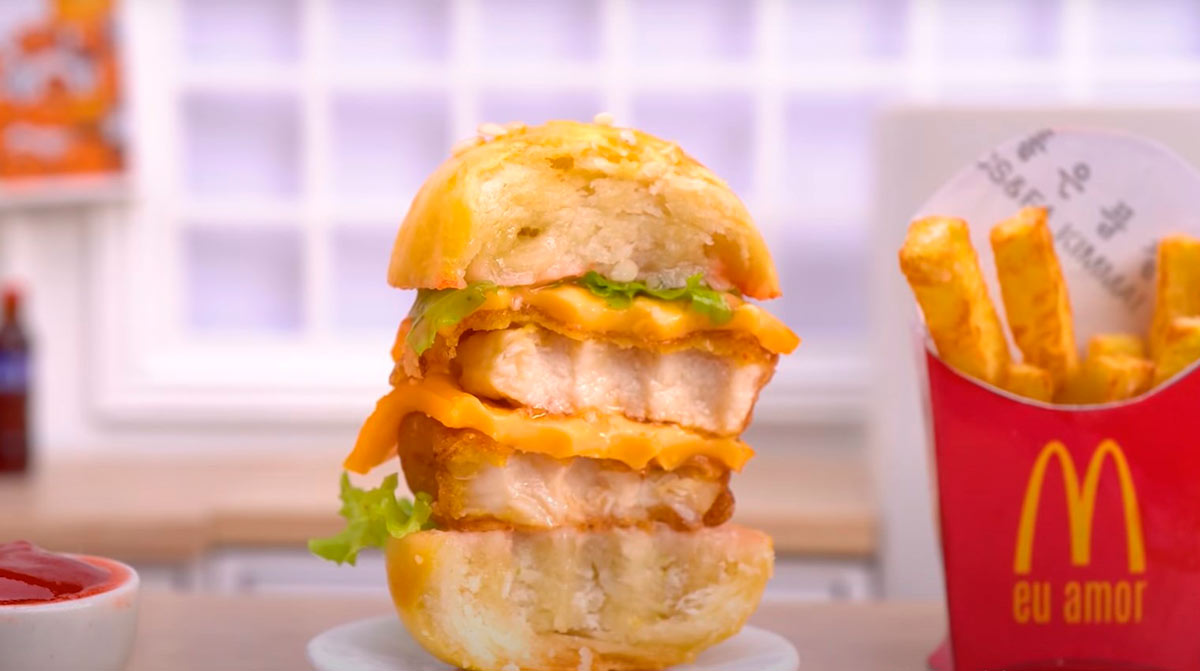 Yummy Miniature McDonald's Chicken Burger and Fries - video Fast Food