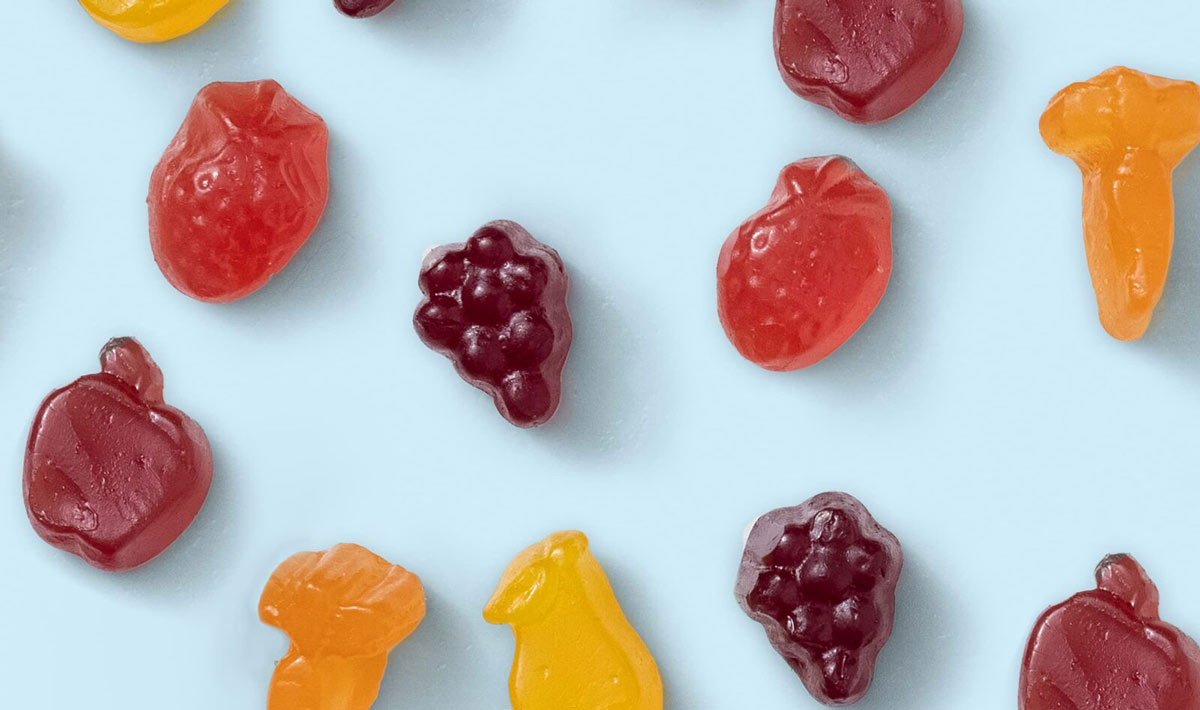 5 Yummy Fruit Snacks to Relive Childhood Memories - fastfoodinusa.com