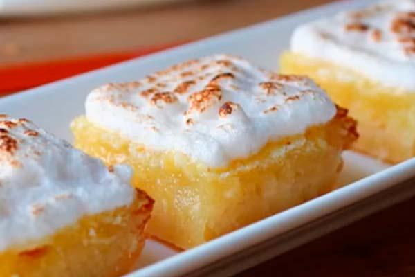 Easy Lemon Meringue Bars Recipe - video Fast Food